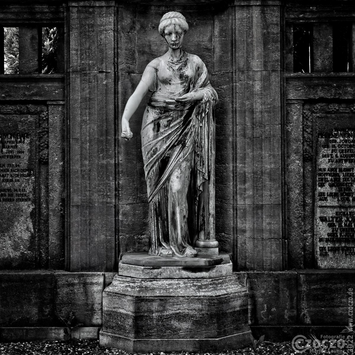 Black & White 2022 – SEPTEMBER - https://czoczo.de